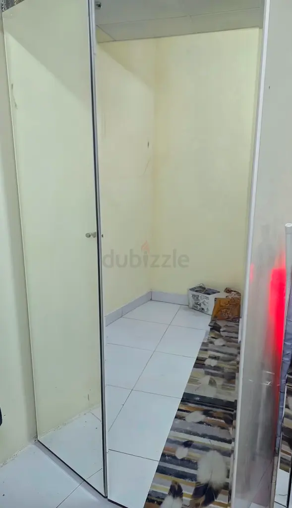 White Wardrobe with Mirror Doors | dubizzle Dubai