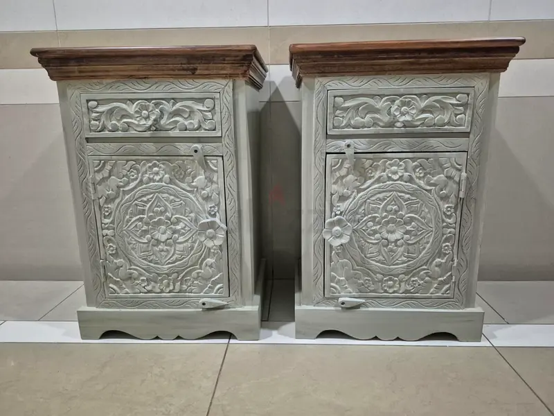 Hand Carved Nightstands | dubizzle Dubai