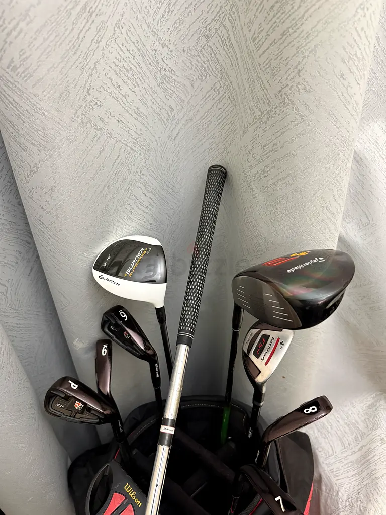 Wilson +Taylormade Golf set for Men | dubizzle Dubai