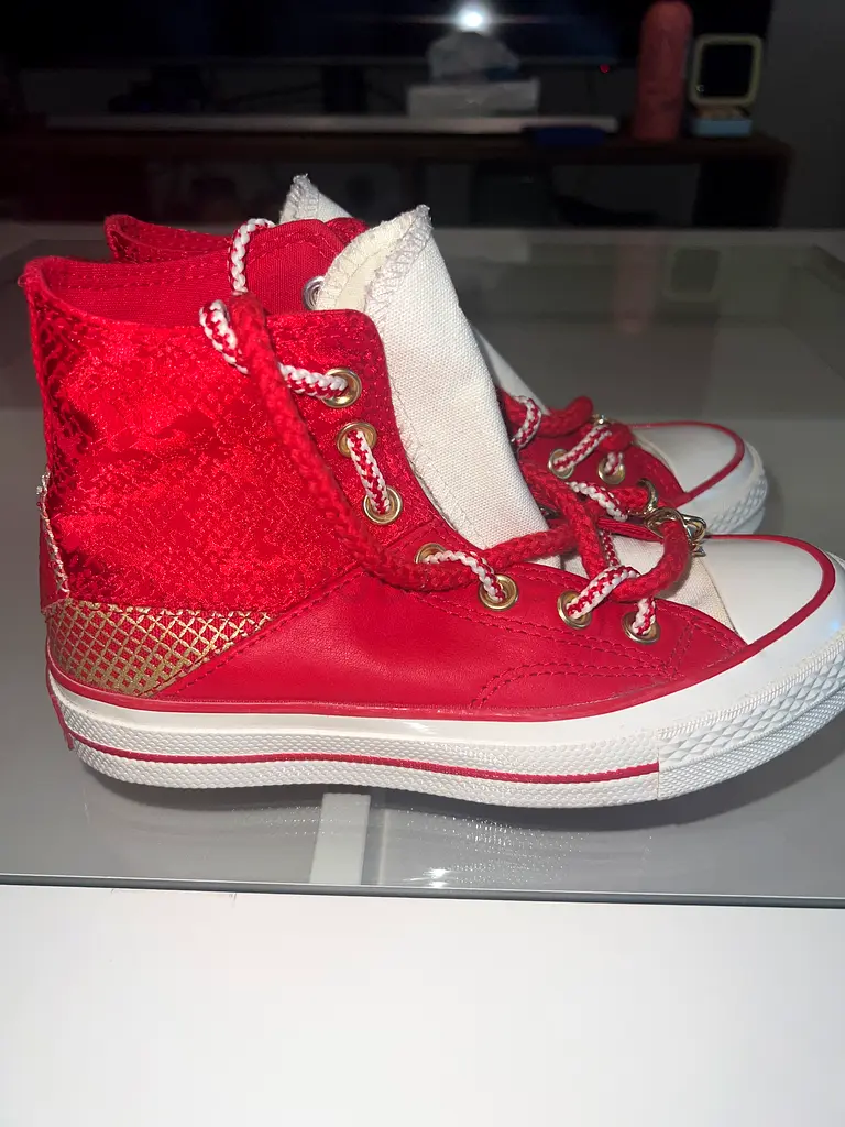 Convers Stylish Red High-Top Sneakers for Sale | dubizzle Dubai