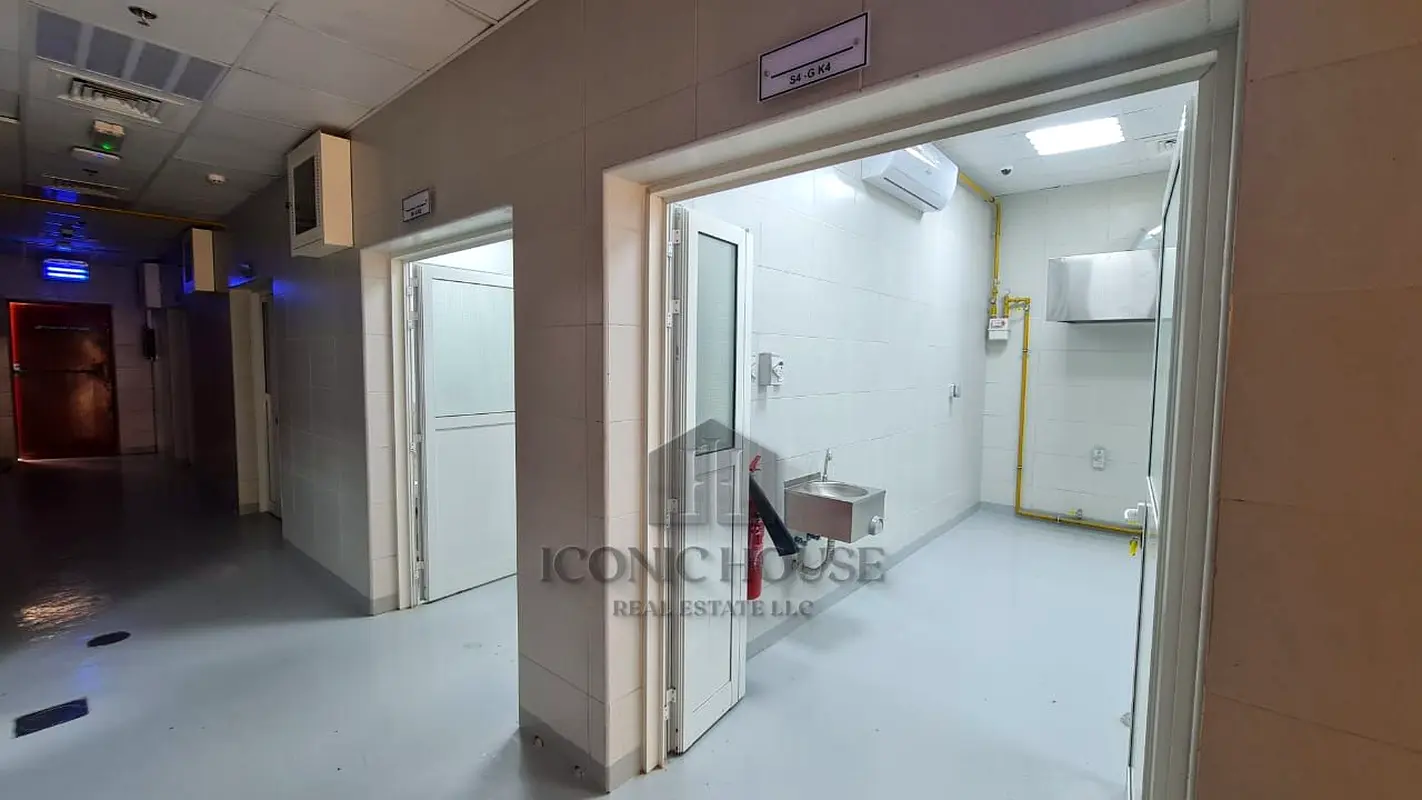 Warehouse: Commercial Kitchen for Rent – Al Quoz 4 (Umm Suqeim Road ...