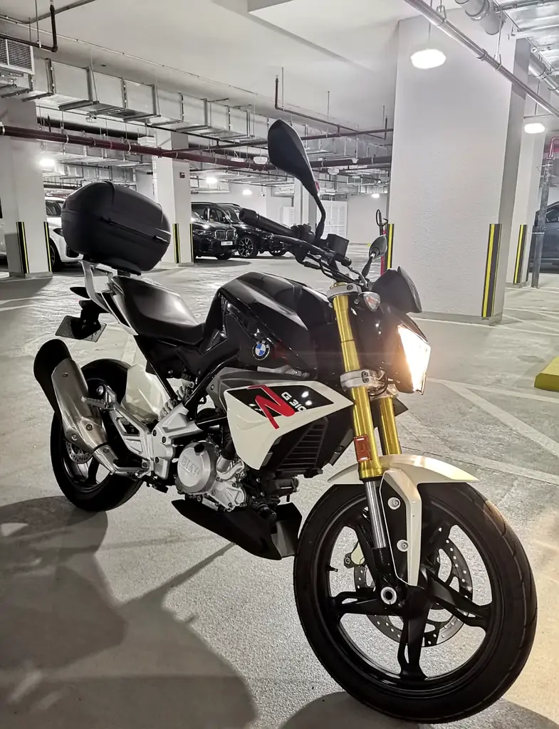 BMW G 310 R - GCC SPECS - LOWEST MILEAGE - Only 4,500 KM | dubizzle