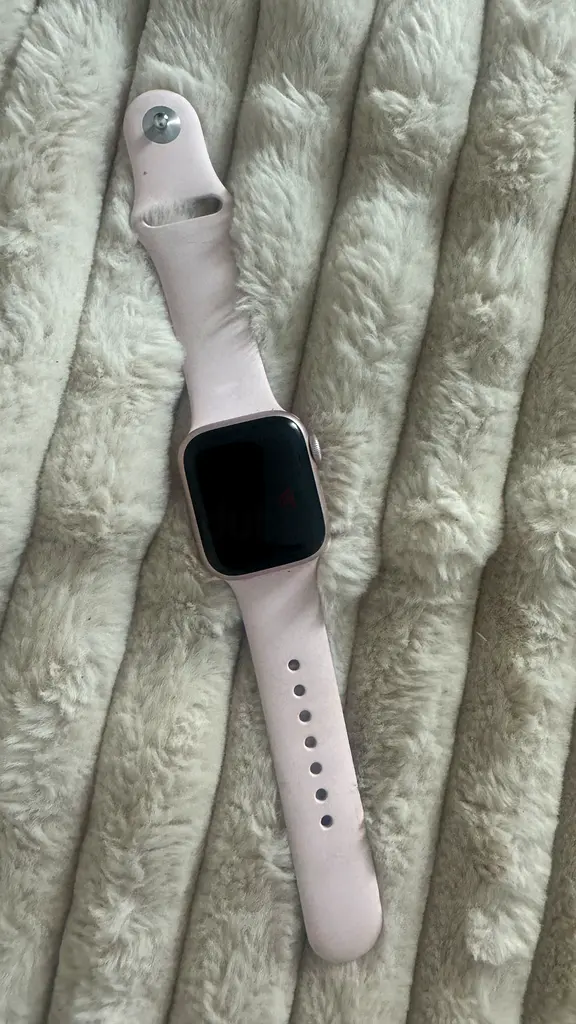 Apple Watch Series 9 GPS 41mm Pink Aluminium Case With Light Pink Sport ...