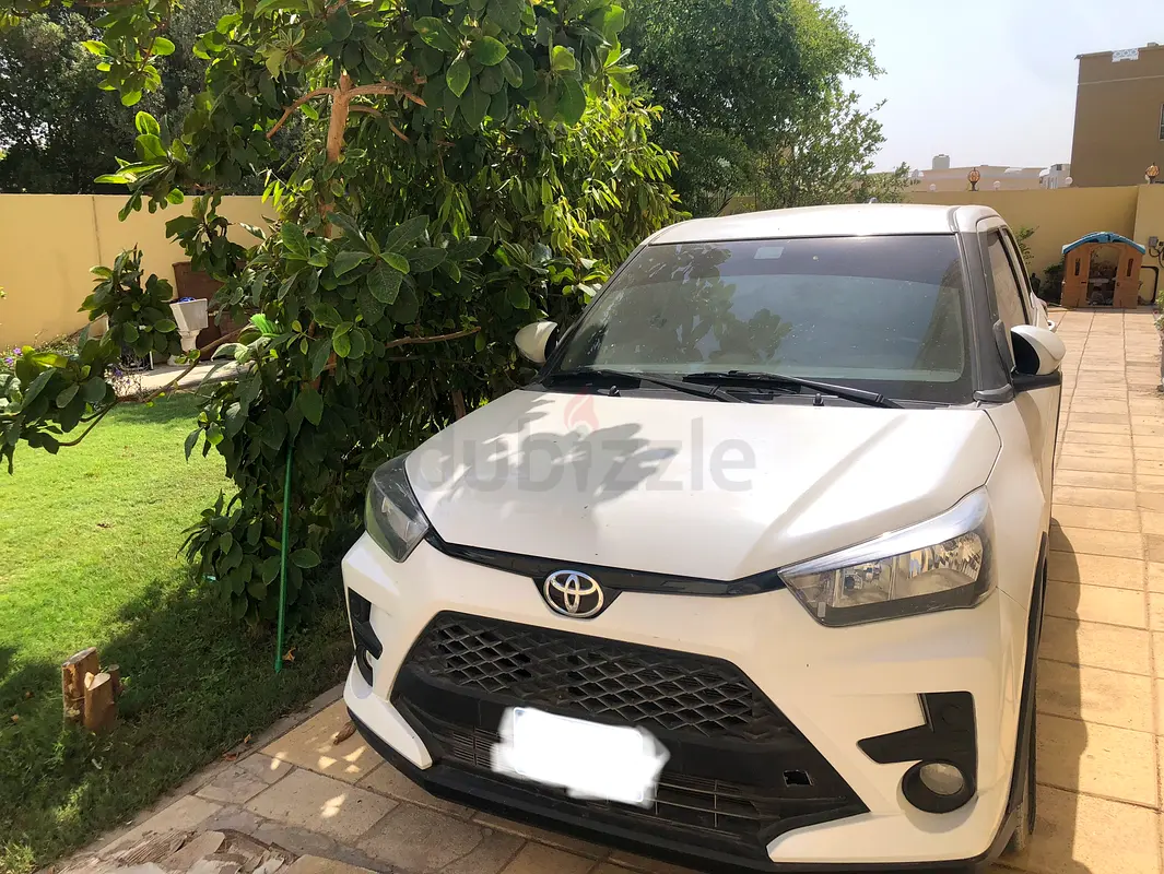 2023 Toyota Raize “E” 1.2-litre 3-cylinder (CVT) GCC , Rear view camera,Parking sensors,Lcd ...