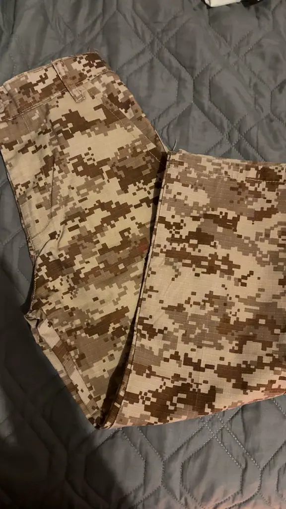 UAE Military Uniform Set for Sale – Size 6 | dubizzle Abu Dhabi