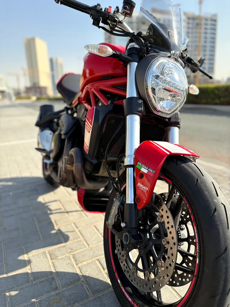Ducati Monster 1200S - GCC - Only done 8000 KMS | dubizzle