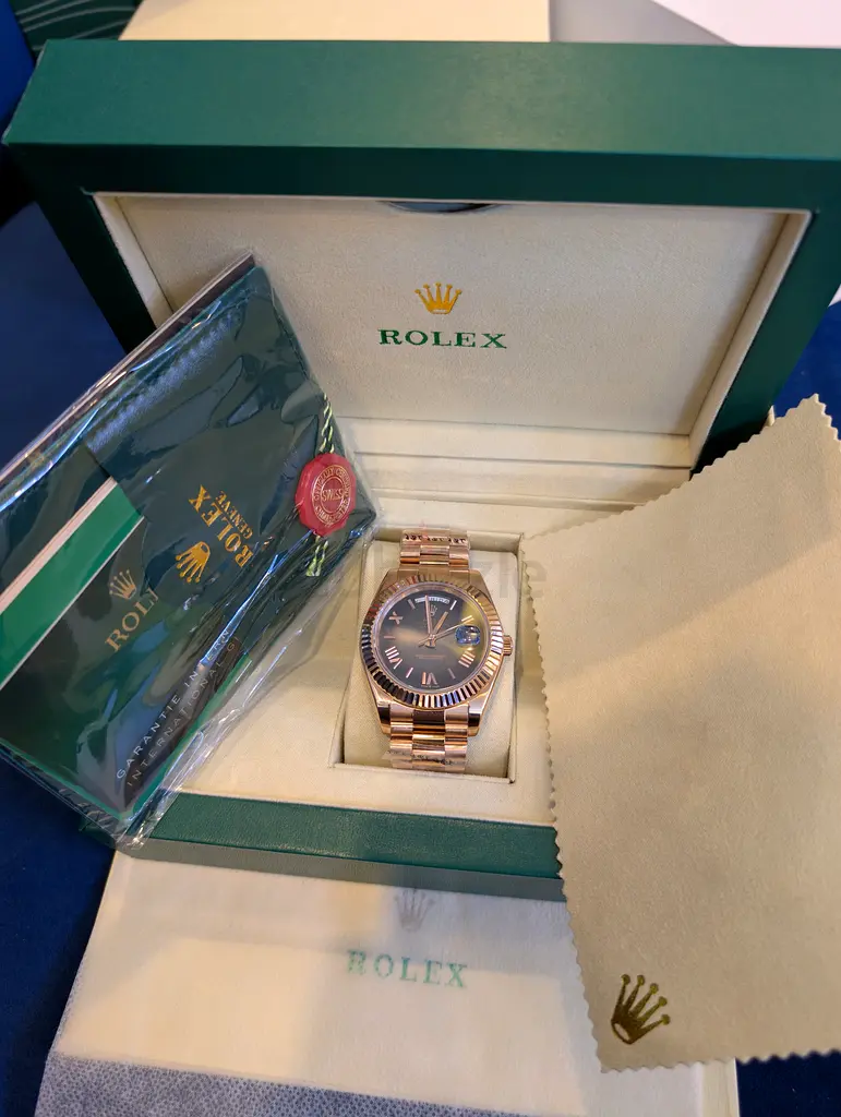 Stunning Rose Gold Mens Watch | dubizzle Dubai