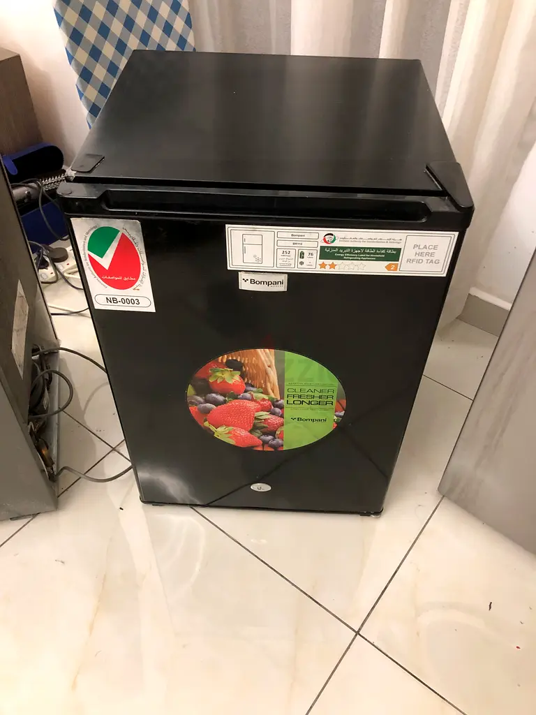 Bompani mini fridge 76L black | dubizzle Dubai