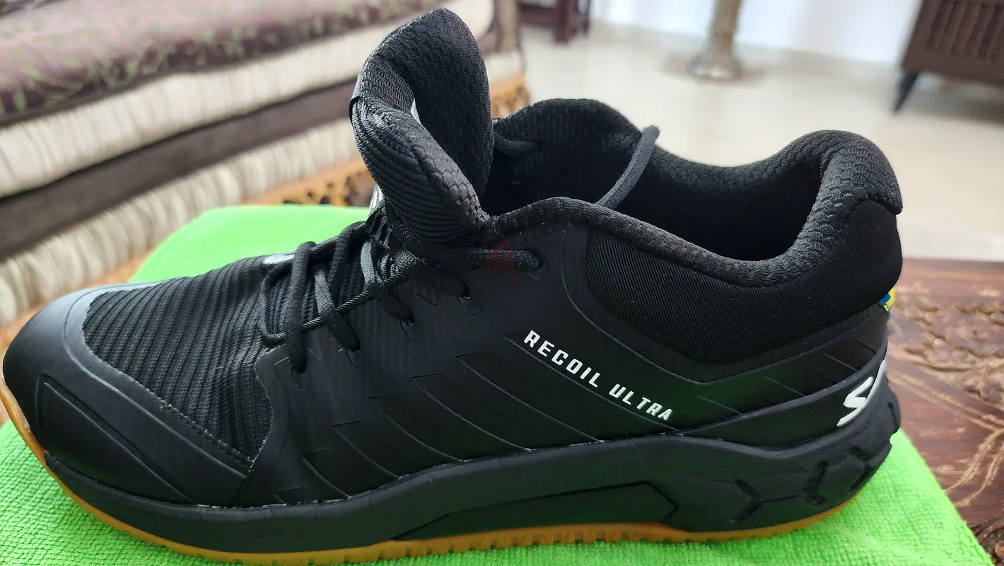 SALMING RECOIL ULTRA SQUASH SHOES | dubizzle Dubai