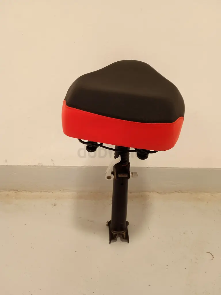 Bike Seat Post - Gently Used for Your Cycling Adventures | دوبيزل أبوظبي