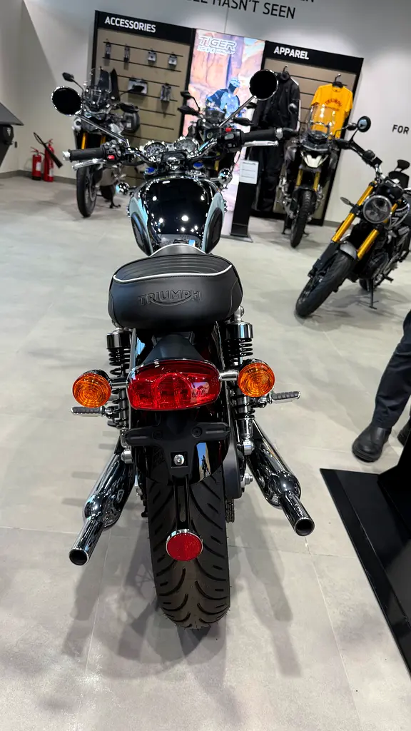 Own a timeless icon — almost new Triumph Bonneville T120 for sale ...