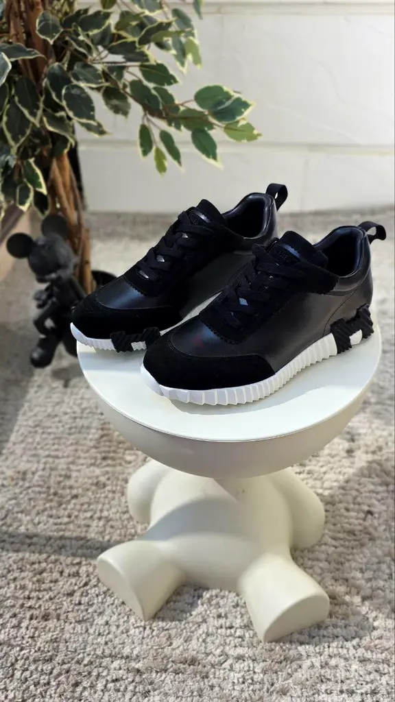 Hermas Stylish Black Sneakers for Sale | dubizzle Dubai