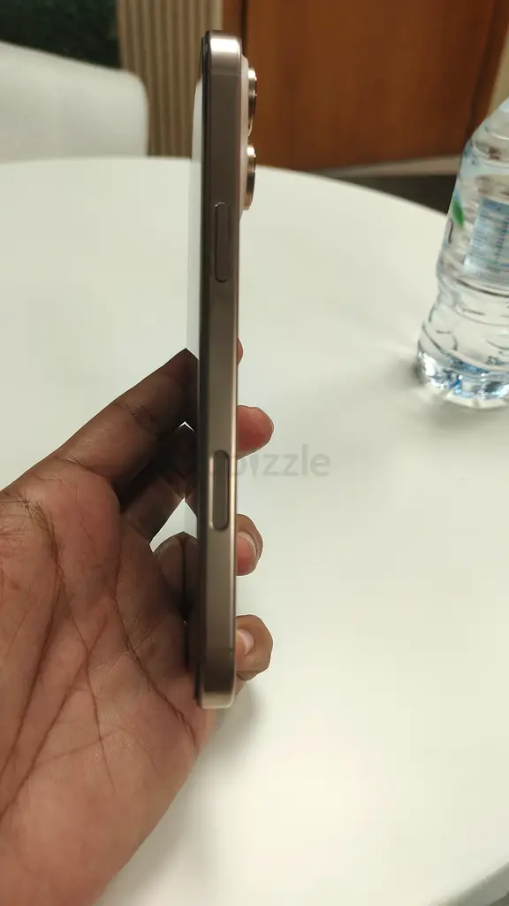 I phone 16 pro mex 512 0 | dubizzle Dubai