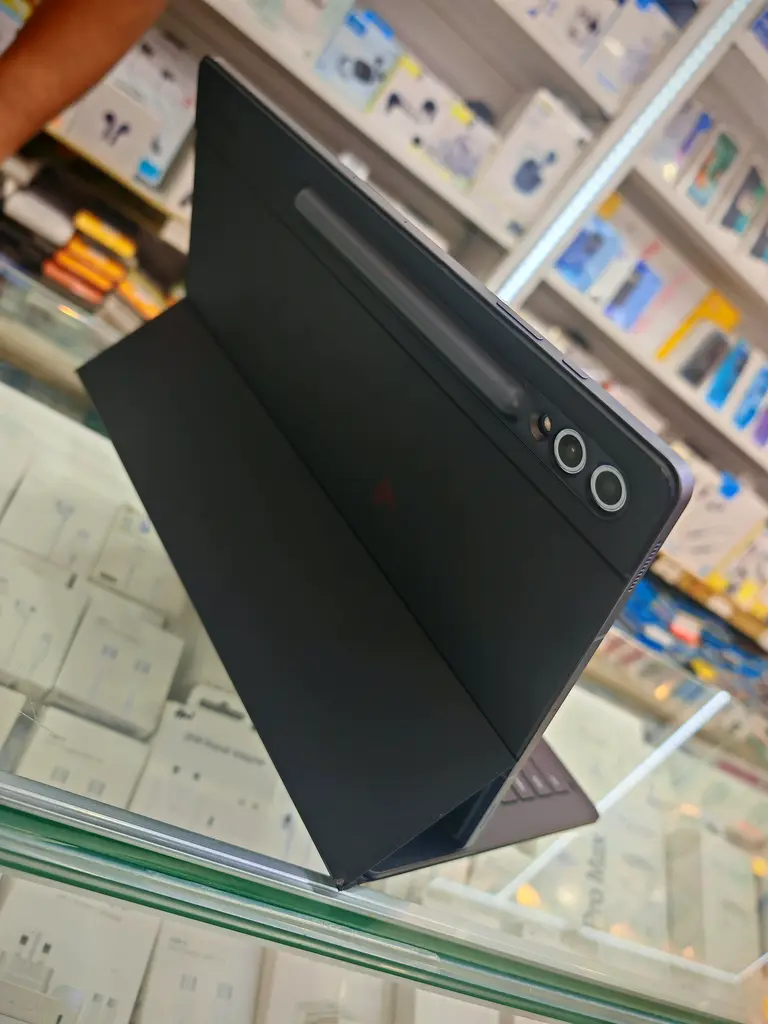 Samsung Tablet S10 ultra with Keyboard and pen Stylus - Great Condition ...