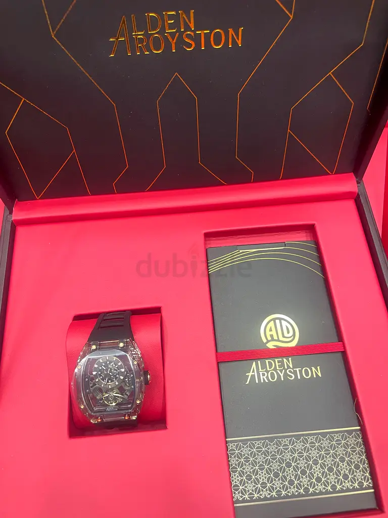 Stylish Transparent Watch with Mechanical Movement | dubizzle Dubai