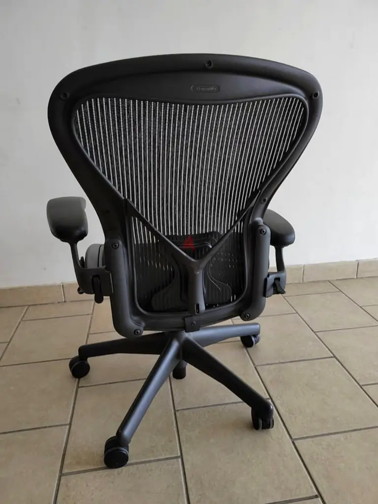 Herman miller Aeron model B fully loaded | dubizzle UAE