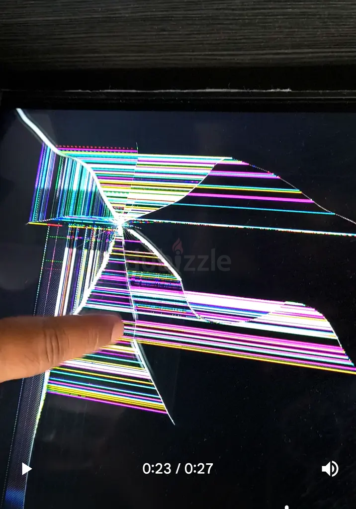 SIDE DISPLAY DAMAGED Samsung UHD 50 inch TELEVISION | dubizzle Dubai