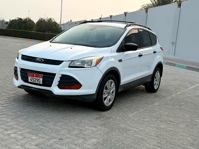 Used Ford Escape With AM/FM Radio for Sale in Abu Dhabi | dubizzle