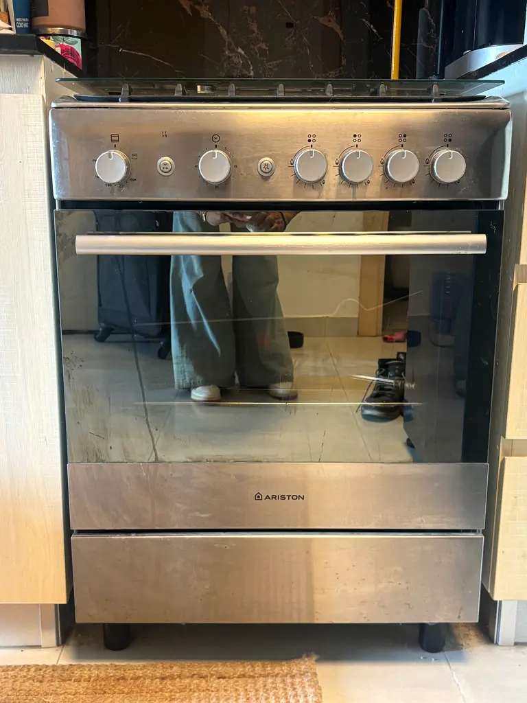Ariston Stainless Steel Gas Cooker with Oven | dubizzle Dubai