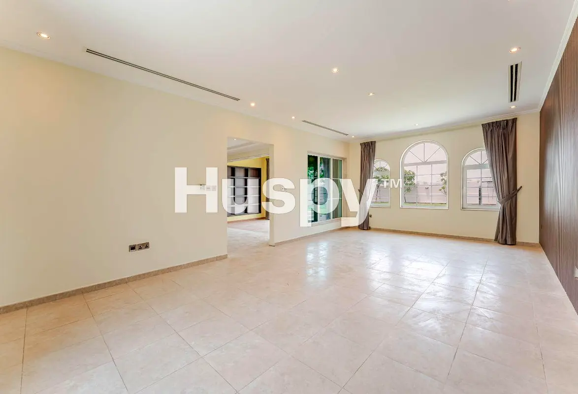 Villa: All Ensuite | Large Plot | Private Pool | dubizzle Dubai