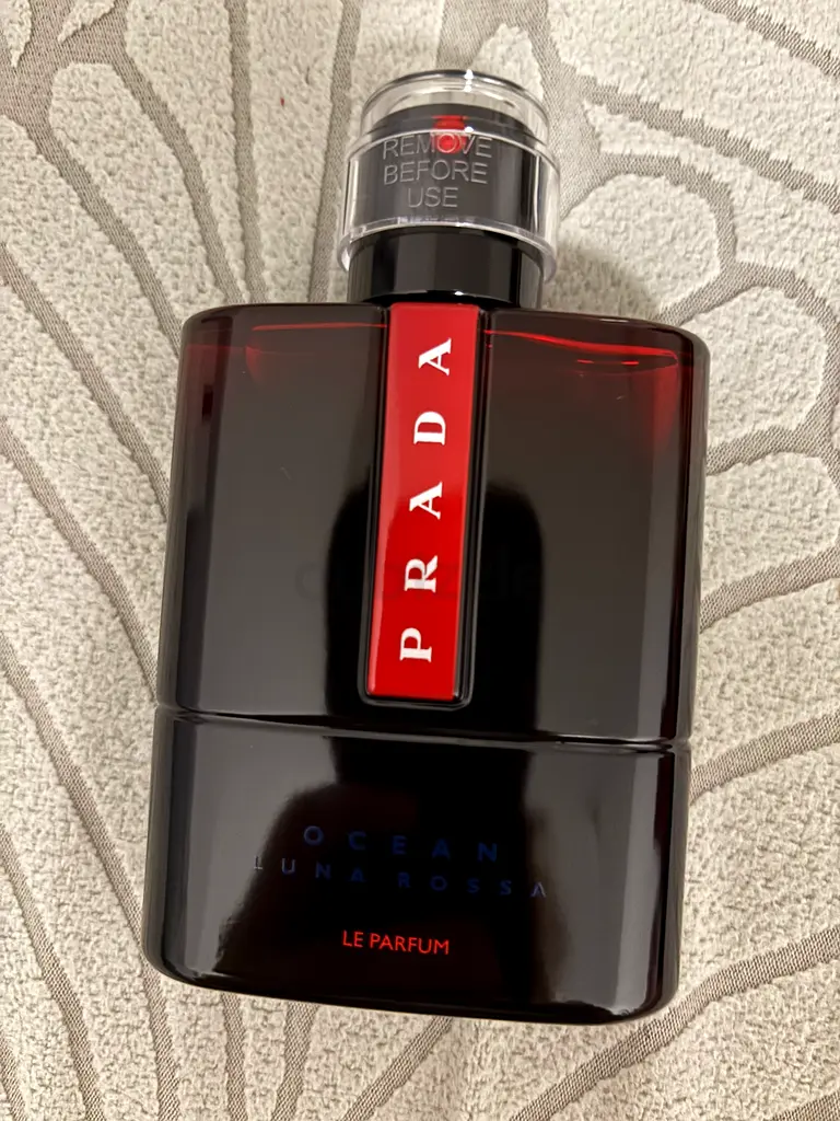 Prada ocean Luna Rossa | dubizzle Dubai