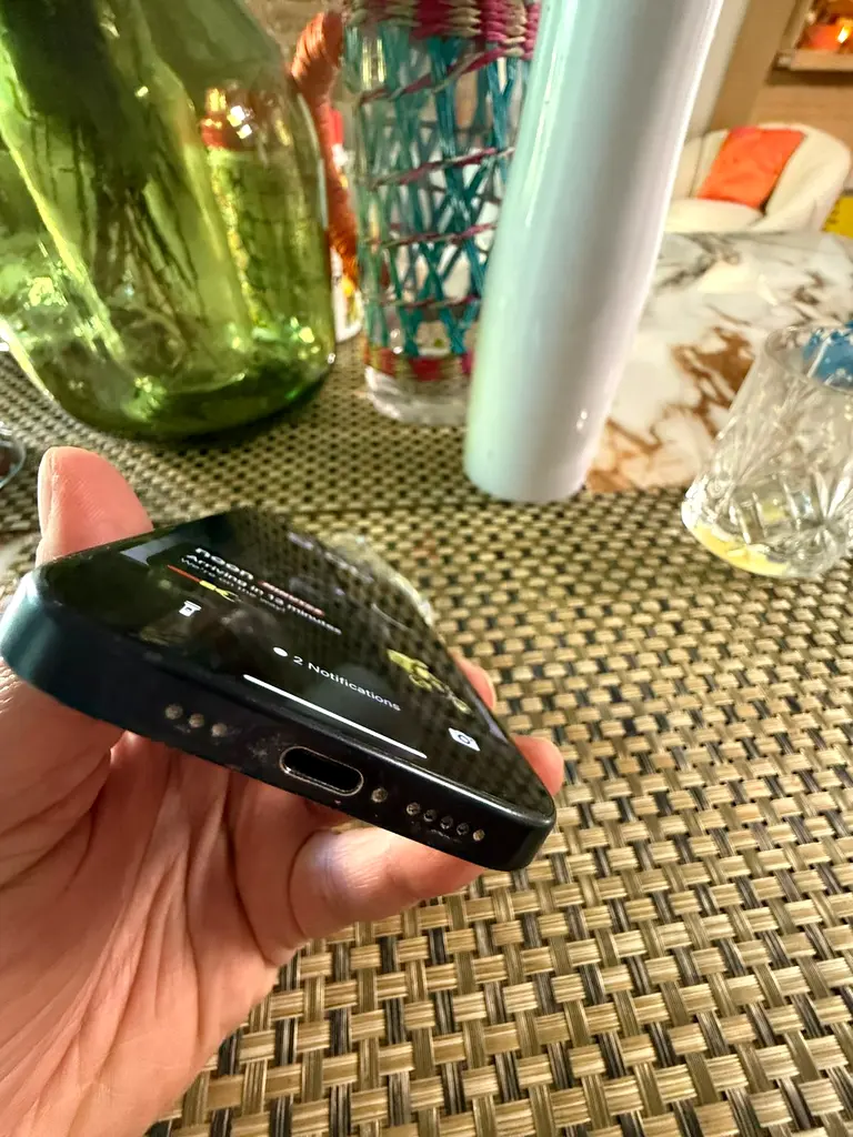 Apple IPhone 15 Pro - 256 GB | dubizzle Dubai