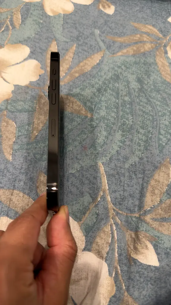 Apple iPhone 14 Pro - Excellent Condition | dubizzle Dubai