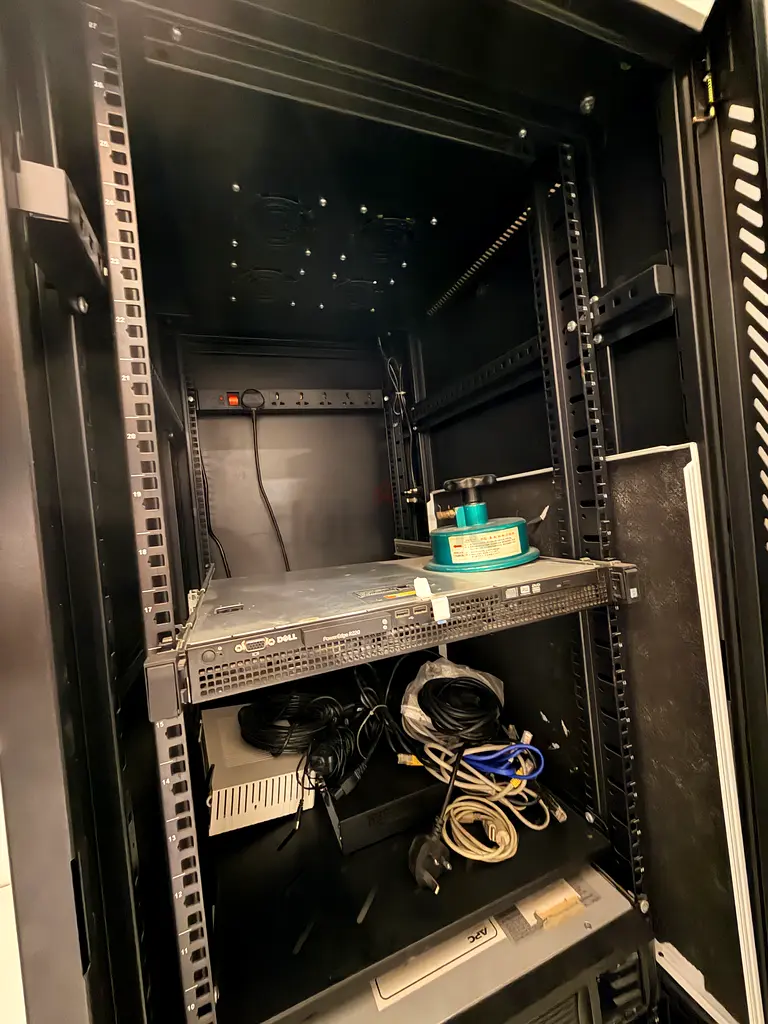 Dell PowerEdge R220 Server for Sale | dubizzle Dubai