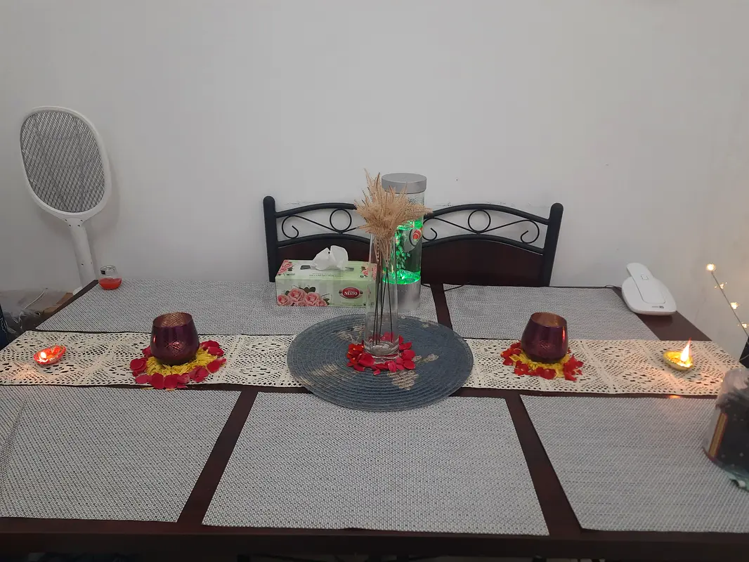 Dinning table and chair set, in good condition | dubizzle Dubai