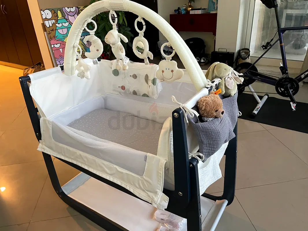 Snuz pod 4 , baby crib besidecrib | dubizzle Dubai