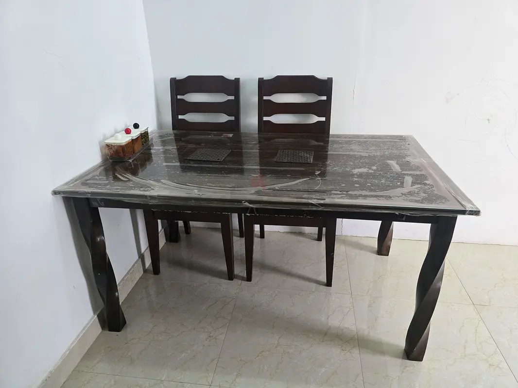 Dining table with chair for sale | dubizzle Sharjah