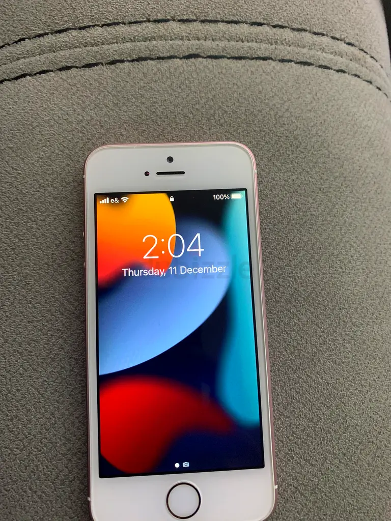 Used iPhone SE | dubizzle Sharjah