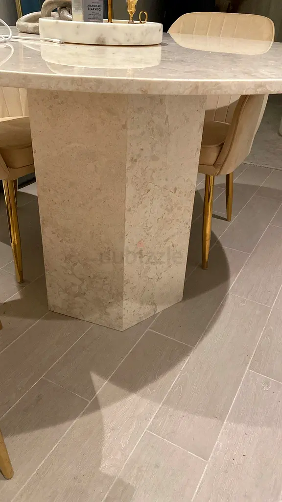 Elegant Travertine Round Dining Table | dubizzle Dubai