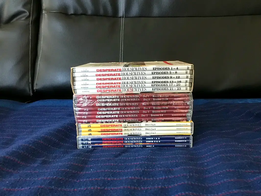 Desperate Housewives - The Complete Collection (24 DVDs) | dubizzle Dubai