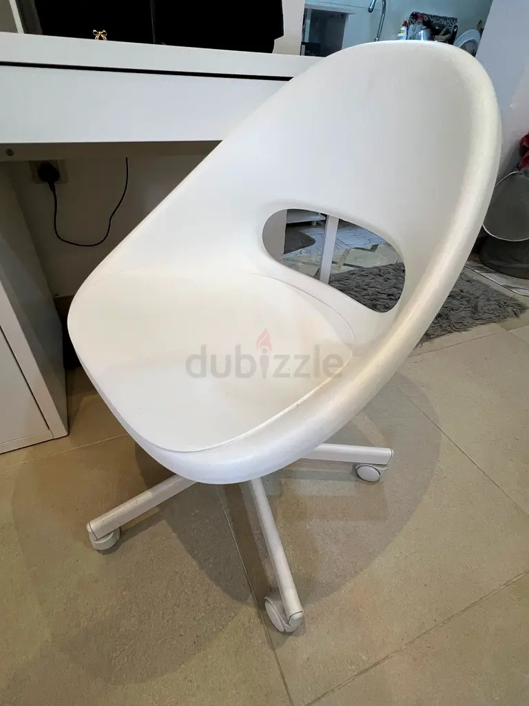IKEA Modern White Study Table with Storage and mirror | dubizzle Abu Dhabi