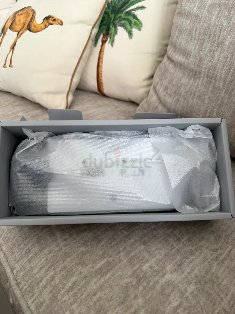 PlayStation 5 DualSense Controller in Great Condition | dubizzle Abu Dhabi