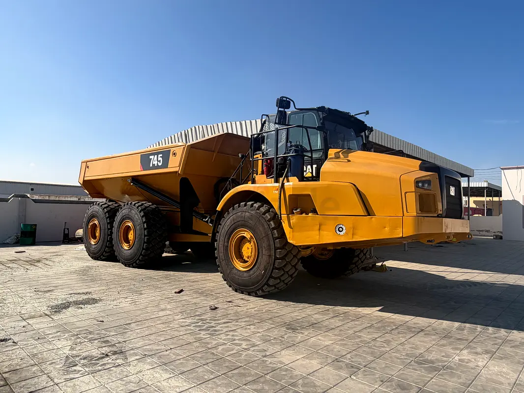 Caterpillar Articulated dump truck (ADT) كاتربلر دمبر ٧٤٥ موديل ٢٠١٨ ...