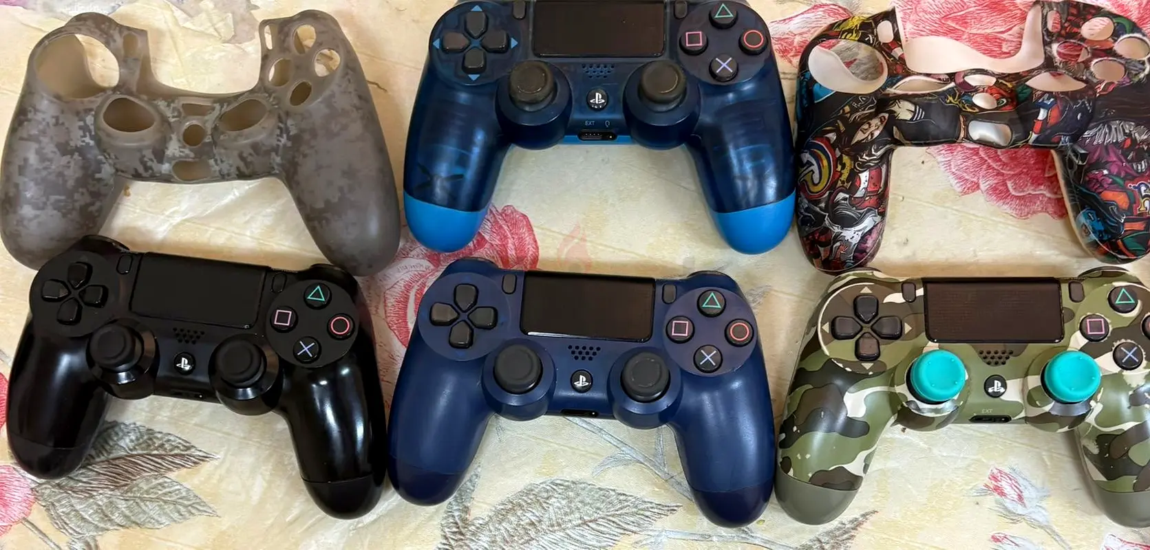 PlayStation 4 Bundle with Games and Controllers | dubizzle Abu Dhabi