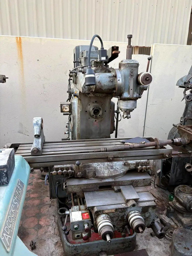 Parkson Universal Milling Machine (UK Imported) | دوبيزل الشارقة