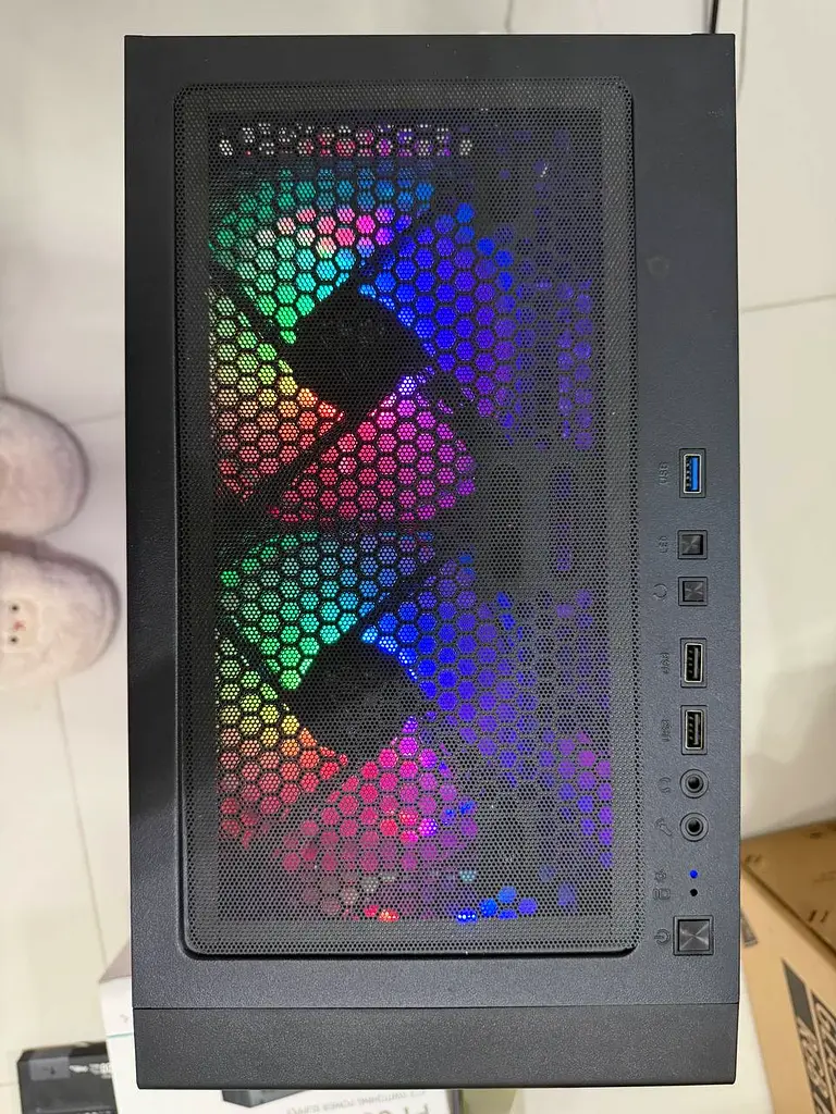 Gaming Pc 4060 + i5 13400 + 16 gb RAM | dubizzle Dubai