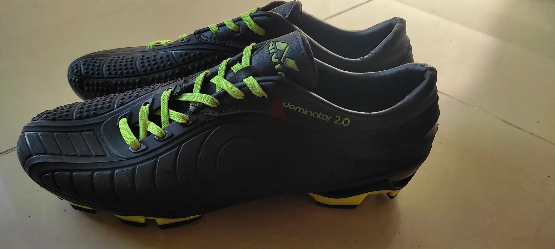 Nivia football boots | dubizzle Sharjah