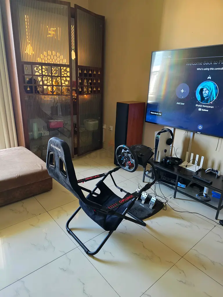 Logitech G29 Sim Racing Setup (Includes Playseat) | dubizzle Dubai