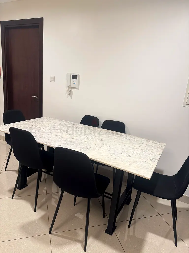 Dinning table | dubizzle Dubai