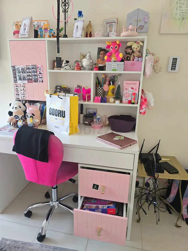 Stylish Pink Study Desk and Chair Set for Sale | dubizzle Abu Dhabi