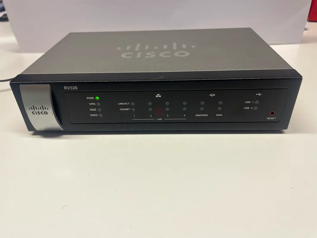 CISCO RV320 Gigabit Dual Wan VPN Router 6 Ports | dubizzle Dubai