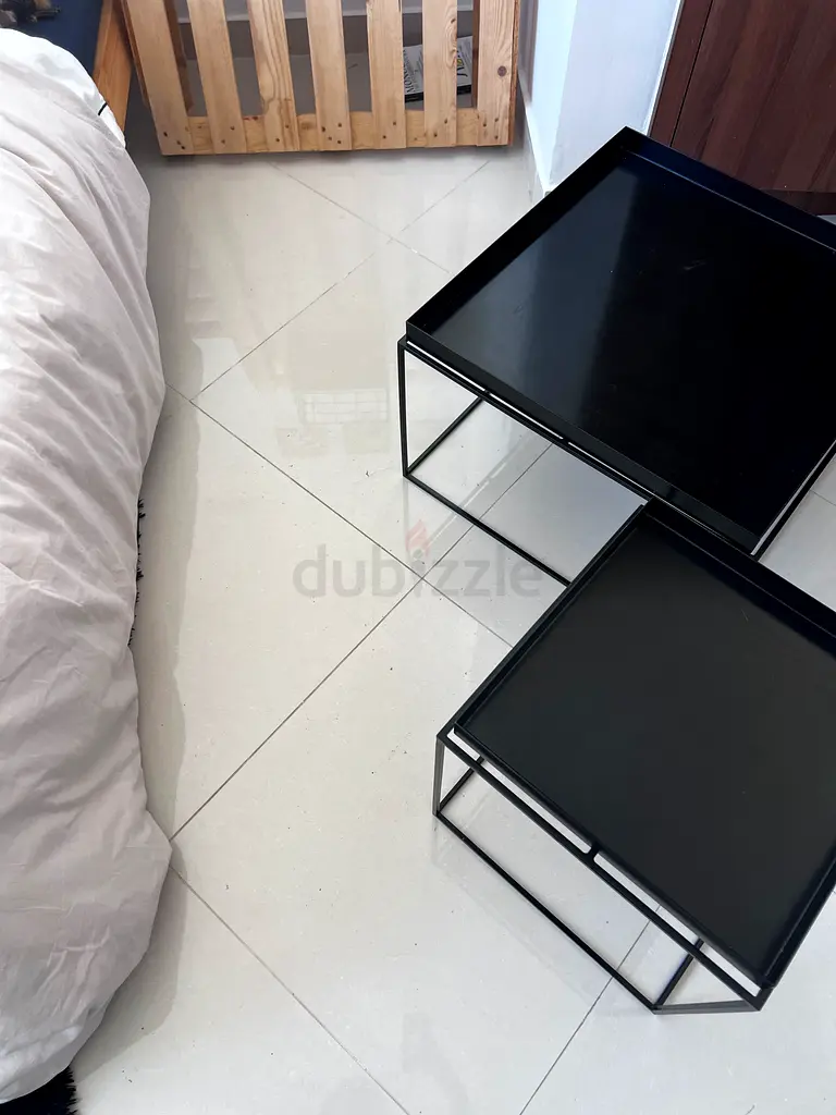 Stylish black Nesting Tables | dubizzle Dubai