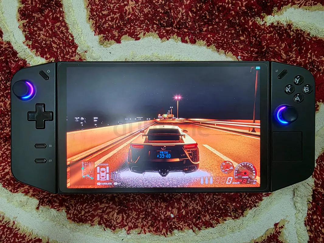 UAE-TRA version Lenovo Legion Go Z1 Extreme 1TB-SSD with complete box ...