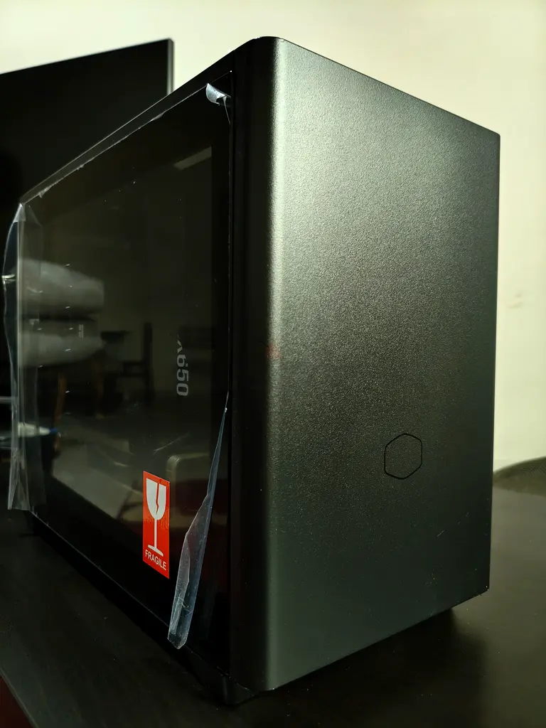 Gaming PC with Monitor and Accessories for Sale | dubizzle Ajman