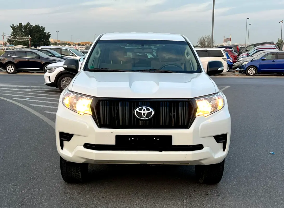 2023 Toyota Prado TX 2.7L V4-Petrol- AWD 4x4 - GCC - Full Screen -No ...