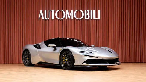 Used Ferrari SF90 Stradale With Hill Assist for Sale in Dubai | dubizzle